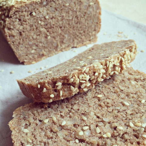 Pain au riz complet & sésame - Bowl and Spoon