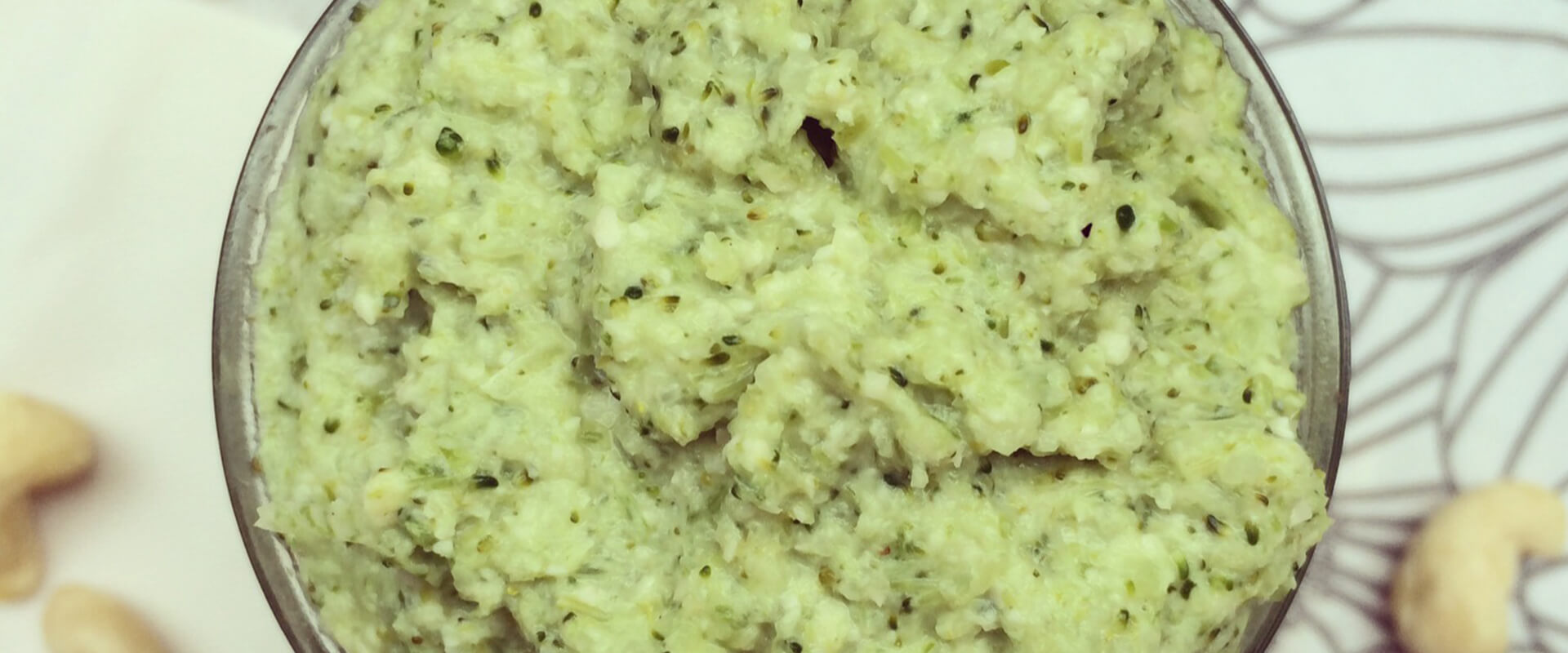 Pesto de brocoli aux noix de cajou - Bowl and Spoon
